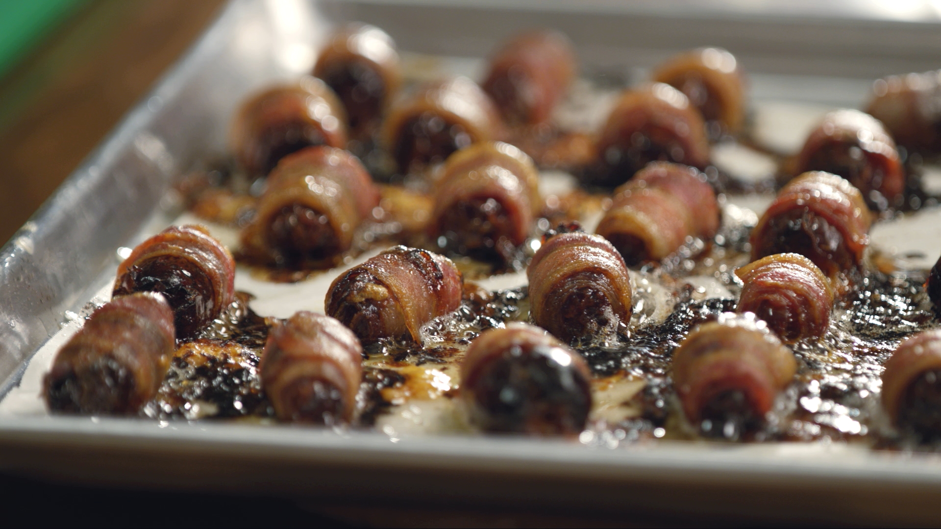 Dattes farcies roulées dans le bacon | Accessibilité Média Inc.